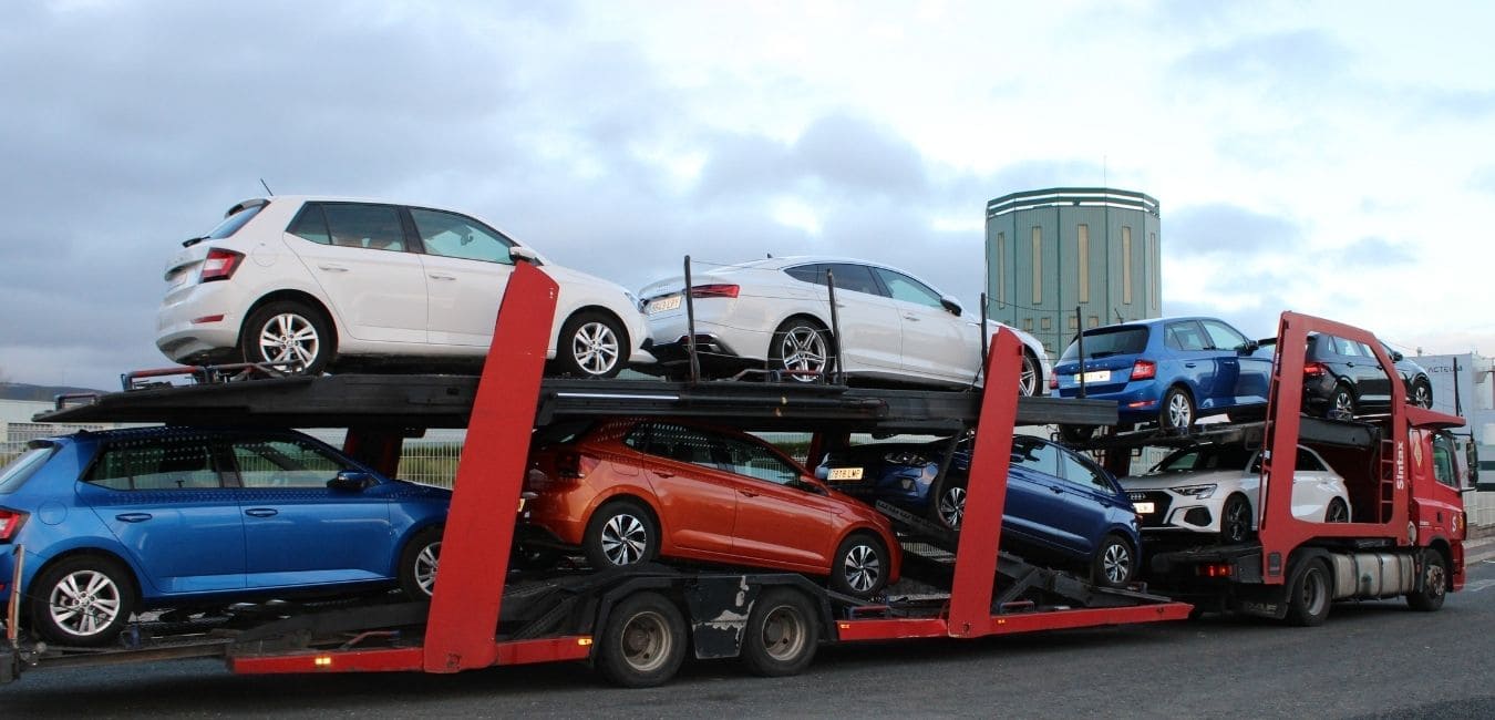 Expertos En Transporte De Coches - Transierra - Auto Transportes Sierra
